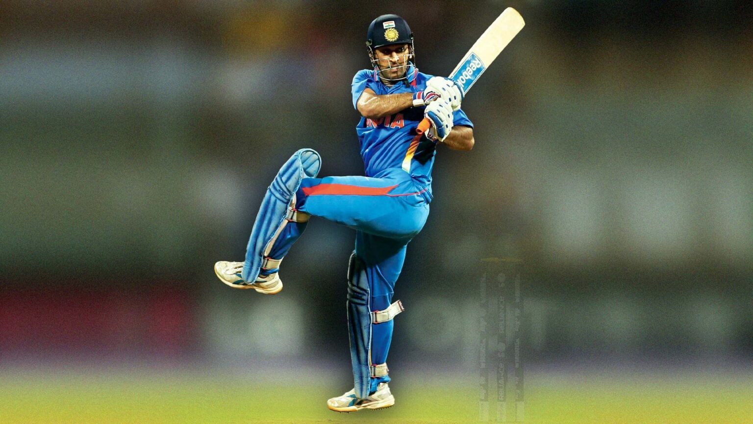 Left vs Right-Handed Swing Techniques in Cricket – batswingers.com